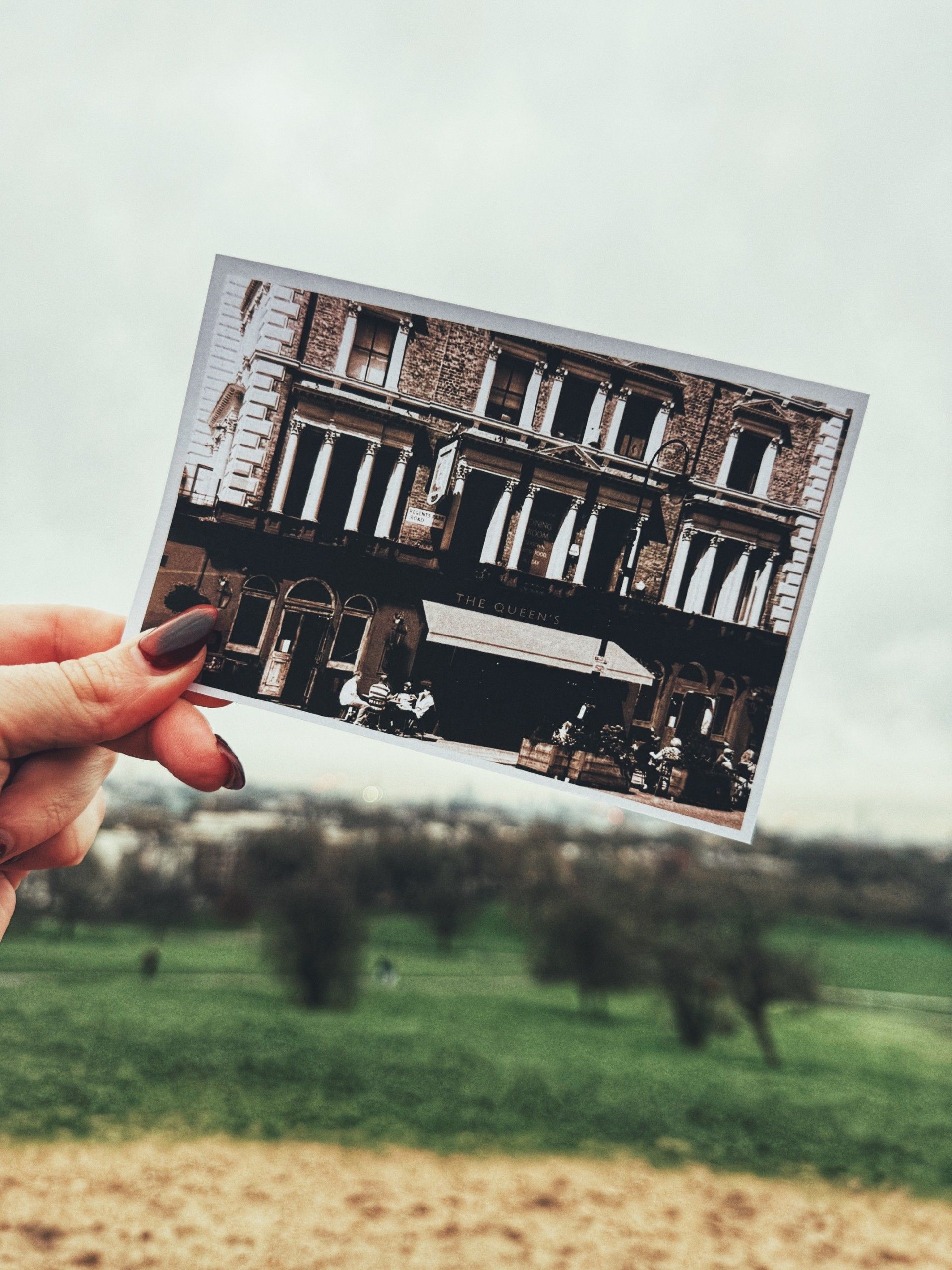 Home - The Queens